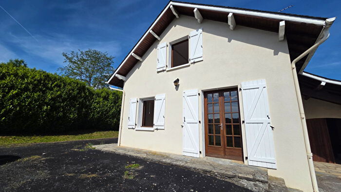 Maison 4 pièces à louer à Ordiarp