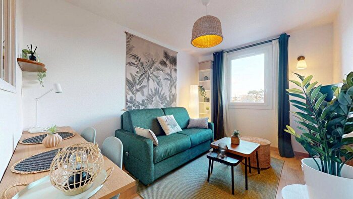 Appartement 1 pièce à Mon Désert-Jeanne dArc, Nancy, à louer