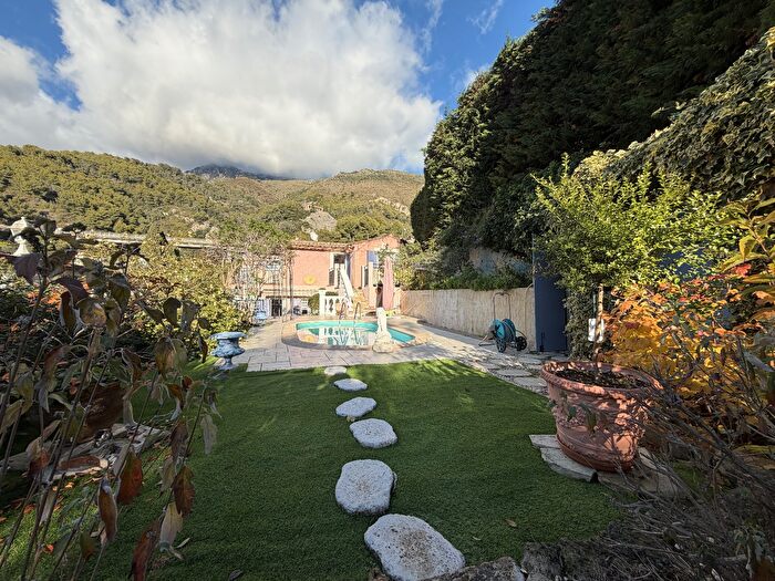 Maison à vendre - Menton - 6 pièces - 4 chambres