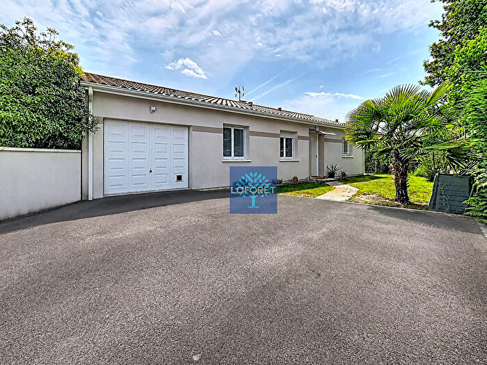Saint-Jean-d'Illac : Maison 4 pièces à vendre