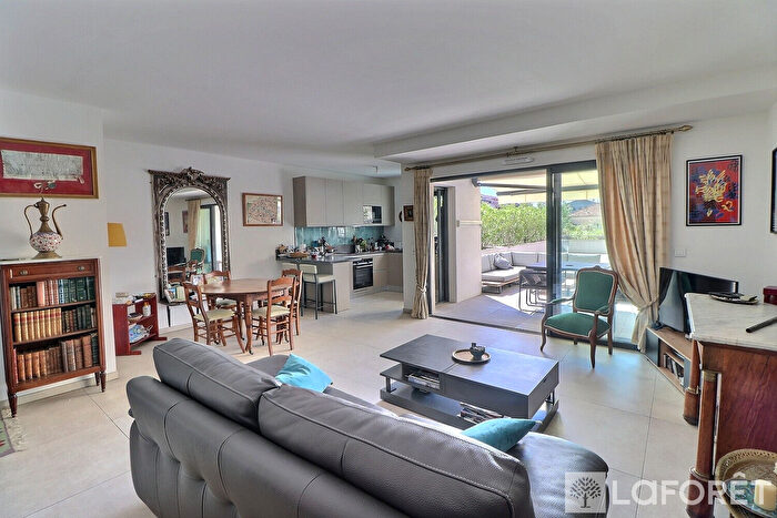 Appartement 4 pièces à Hyères, Centre-ville, à vendre