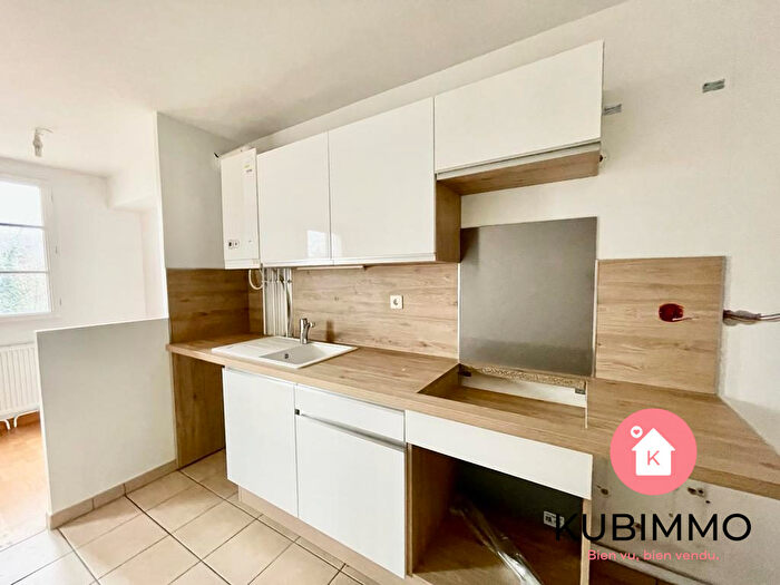 Appartement 2 pièces à Melun, Rive de Seine, Sud, à louer