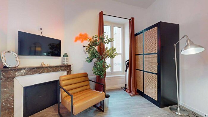 Appartement à louer - Charras, Clermont-Ferrand - 2 pièces - 1 chambre