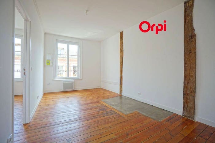 Centre Ville, Bernay : Appartement 3 pièces à louer
