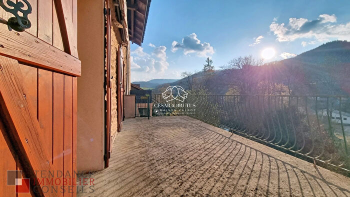 Maison 7 pièces à vendre à Chambost-Allières