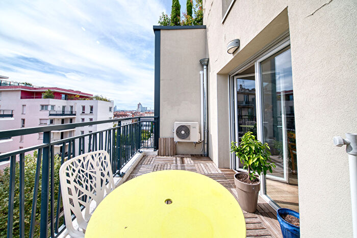 Villeurbanne, République, Tolstoi : Appartement 3 pièces à vendre