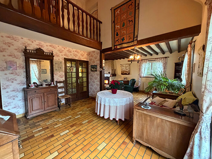 Maison à vendre - Les Ventes - 7 pièces - 4 chambres