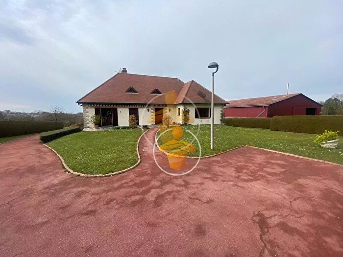 Maison à vendre - Saint-Gobain - 6 pièces - 3 chambres