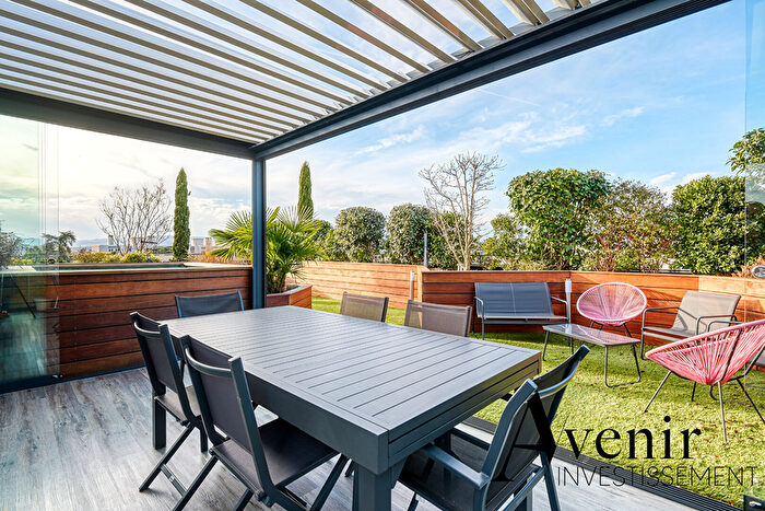 Appartement à vendre - Lyon e , Ménival, Battières, La Plaine - 5 pièces - 4 chambres