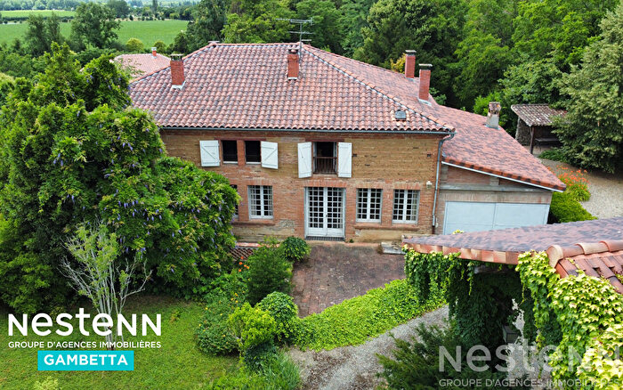 Maison 10 pièces à Dieupentale, à vendre