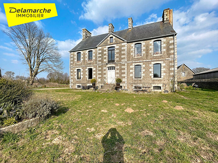 Maison à vendre - Le Mesnil-Amand - 9 pièces - 5 chambres