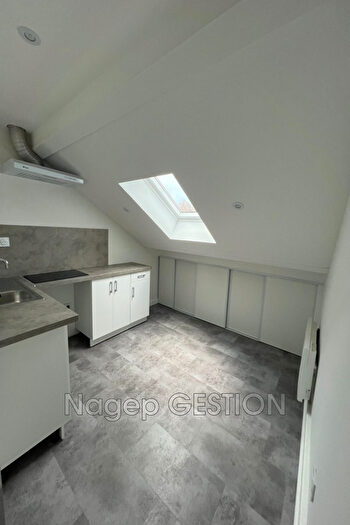 Appartement à louer - Vichy - 2 pièces - 1 chambre