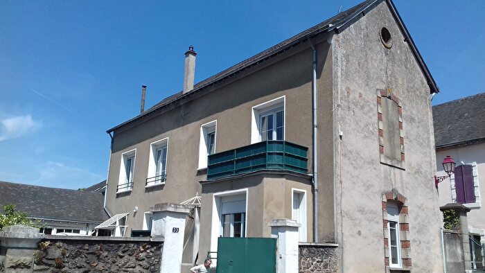 Maison 6 pièces à Saint-Rémy-de-Sillé, à louer
