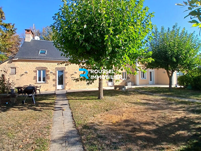 Maison 8 pièces à vendre - Pezé-le-Robert