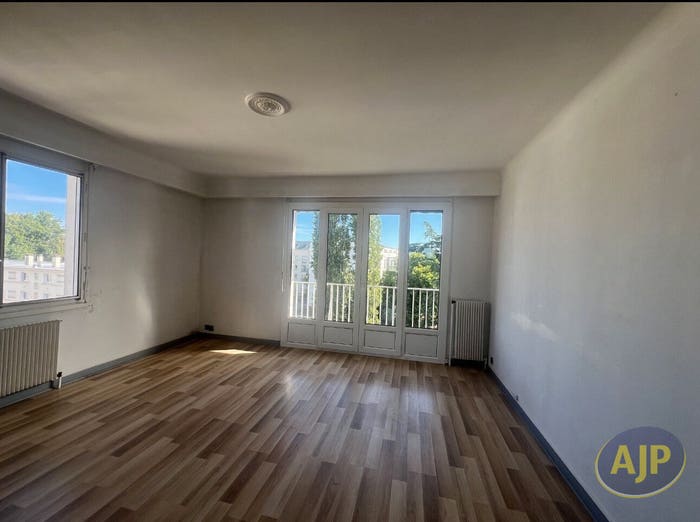 Appartement 2 pièces à vendre à Nantes, Sainte-Thérèse, Rond-Point de Vannes
