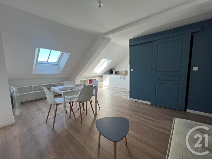 Fougères, Montaubert, Rillé, Saint-Sulpice - Appartement 2 pièces à louer