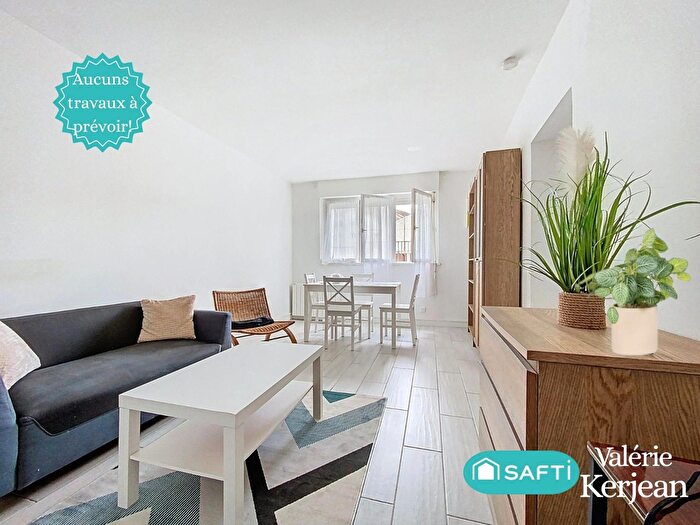 Appartement à vendre - Jouars-Pontchartrain - 2 pièces - 1 chambre