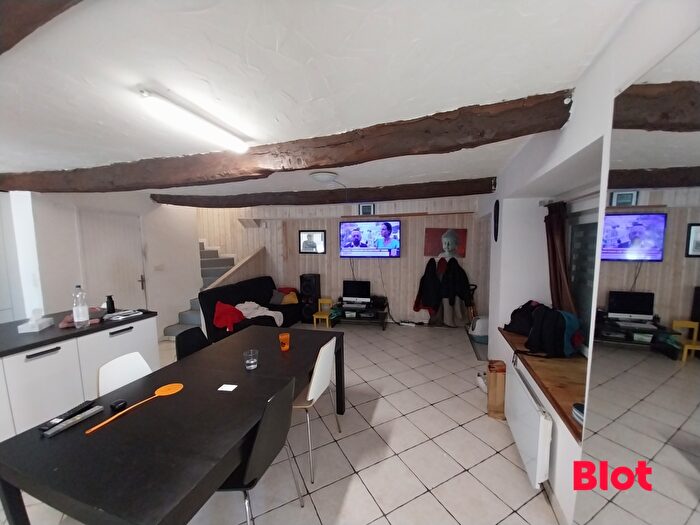 Maison à vendre - Miniac-Morvan - 6 pièces - 5 chambres