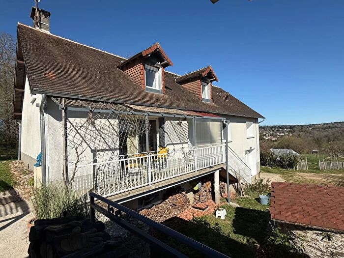 Maison 4 pièces à Jumilhac-le-Grand, à vendre