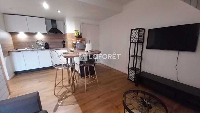 Appartement à louer - Saint-Flour - 2 pièces - 1 chambre