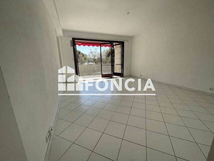 Croix des Gardes, Cannes - Appartement 3 pièces à louer