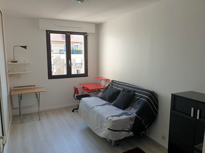 Courbevoie, Marceau République - Appartement 1 pièce à louer