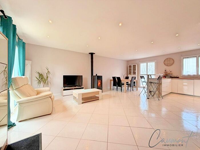 Maison à vendre - Appeville-Annebault - 6 pièces - 5 chambres