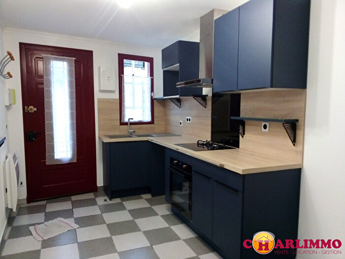 Appartement à louer - Saint-Victurnien - 1 pièce - 1 chambre