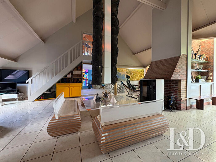 Maison à vendre - Beauvais, Argentine - 10 pièces - 6 chambres