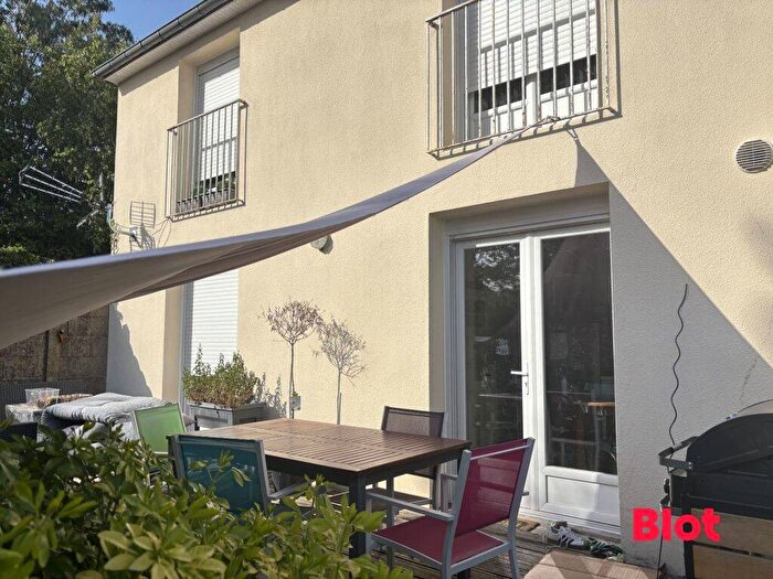 Maison 5 pièces à Liffré, à louer