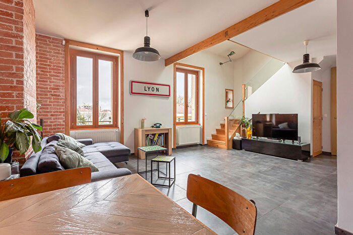 Villeurbanne, Perrallière : Appartement 5 pièces à vendre