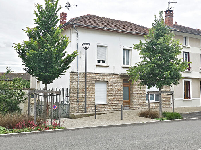 Appartement à louer - Épinouze - 3 pièces - 2 chambres