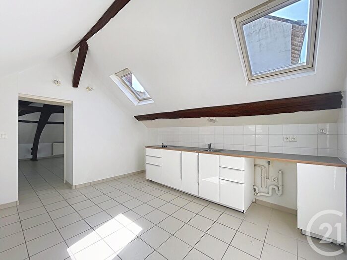 Appartement 3 pièces à Nantes, Centre-ville, à louer