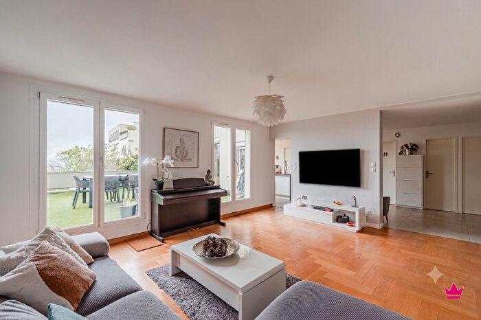 Chassieu : Appartement 5 pièces à vendre