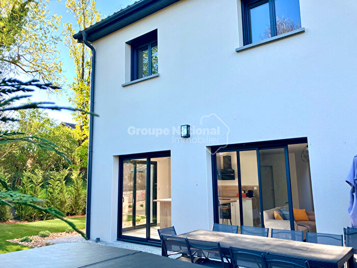 Maison 5 pièces à Brindas, à vendre