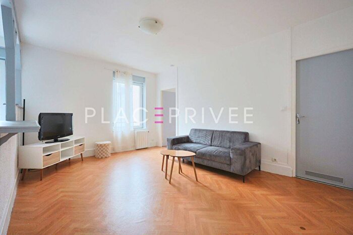 Appartement à louer - Saint Pierre-René II, Nancy - 2 pièces - 1 chambre