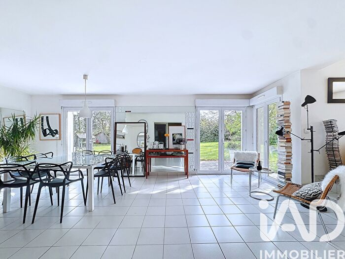Maison 8 pièces à vendre à Betton
