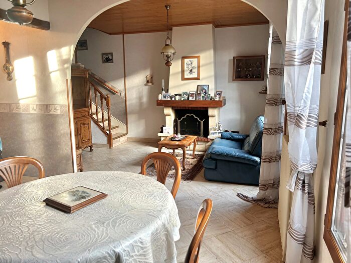 Maison à vendre - Noisy-le-Grand, Sud - 4 pièces - 2 chambres