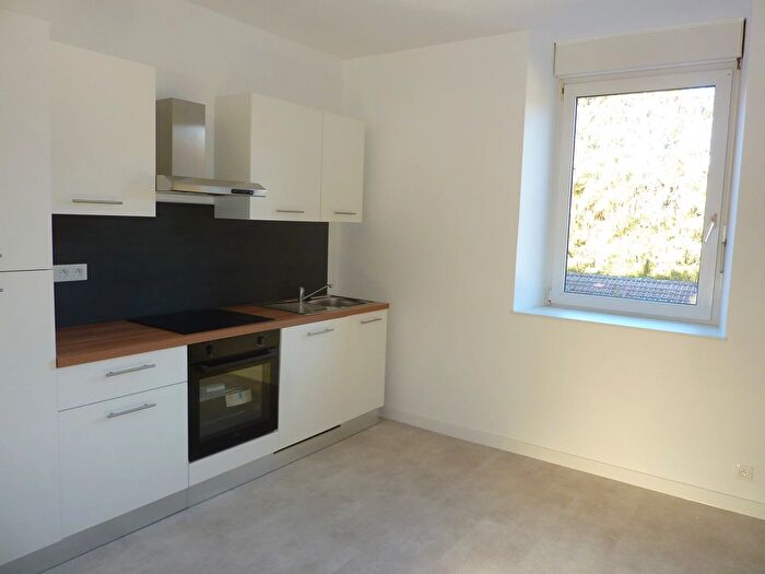 Appartement à louer - Dampierre-les-Bois - 3 pièces - 2 chambres