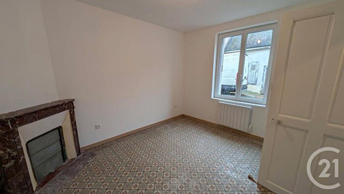 Maison à louer - Bonneval - 5 pièces - 4 chambres