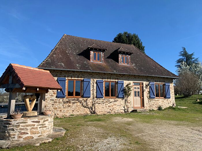 Maison à vendre - La Coquille - 7 pièces - 3 chambres