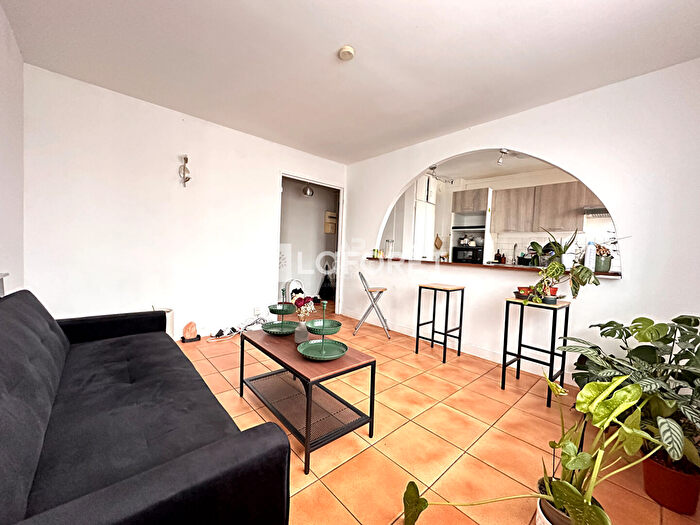 Nanterre, Vieux Pont : Appartement 3 pièces à vendre