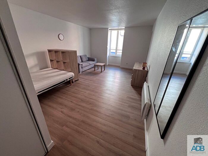 Appartement 1 pièce à louer à Roanne