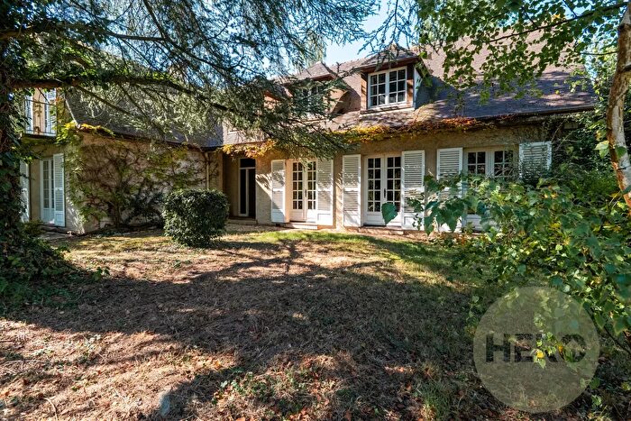 Maison à vendre - Rambouillet - 12 pièces - 7 chambres