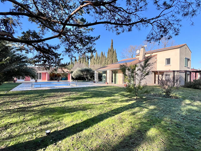 Maison à vendre - Caissargues - 6 pièces - 5 chambres