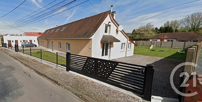 Maison à vendre - Aubin-Saint-Vaast - 9 pièces - 5 chambres