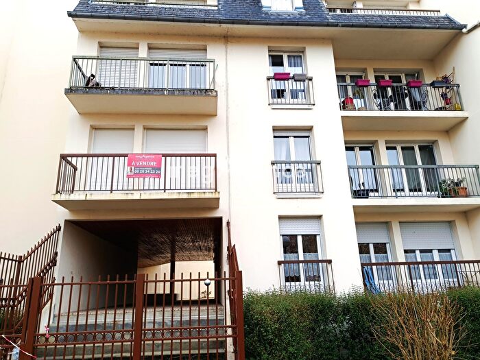 Appartement à vendre - Romorantin-Lanthenay, Centre-ville - 1 pièce