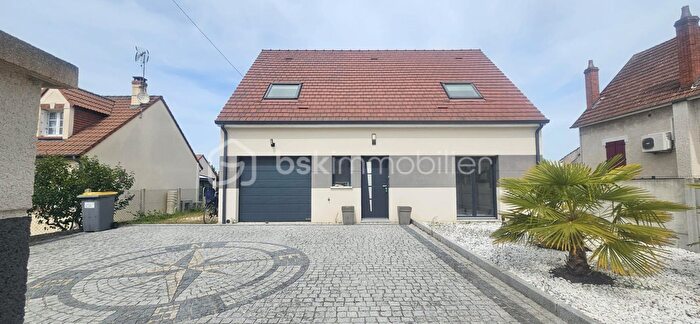 Maison à vendre - Châteauneuf-sur-Loire - 5 pièces - 3 chambres