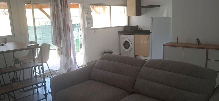 Maison à louer - Les Abymes - 3 pièces - 2 chambres