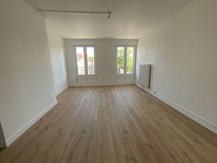 Appartement 1 pièce à louer - Bourges, Centre-ville, Charlet, Lahitolle, Pignoux, Sembat